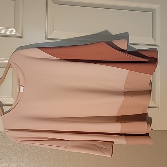 MarlaWynne | Tops | Marla Wynne Luxe Crepe Top | Poshmark